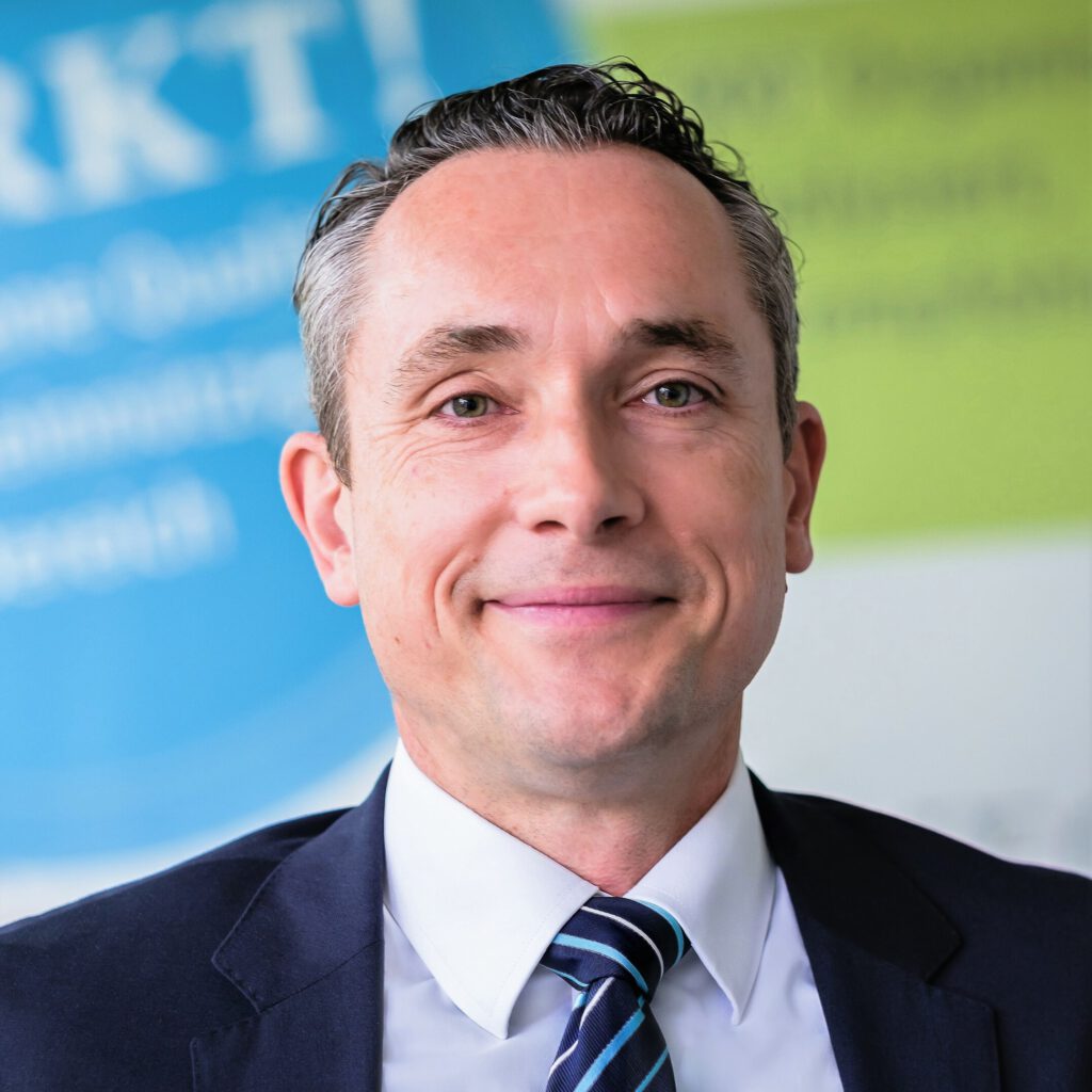 Union vereint: Dr. Andreas Rickert in den Stiftungsrat berufen ...